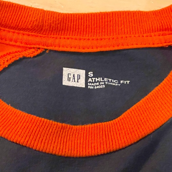 GAP | Shirts | Gap Mens Athletic Fit Graphic Tshirt | Poshmark